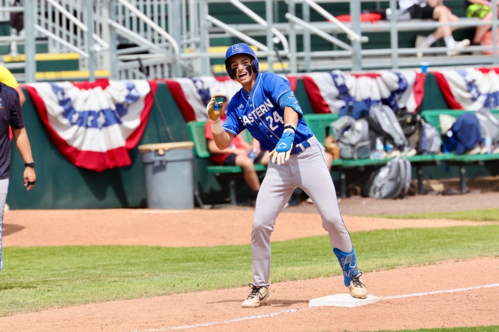 Johnson County holds on to advance - Alpine Bank NJCAA Division I JUCO ...